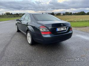 Zils Mercedes-Benz S-Class 2006 Repina, ar dzinēja tilpumu 3.00 L un nobraukumu 383 tūkst. km par 8000 €, foto 5 vietnē AUTOMOTO.COM.LV