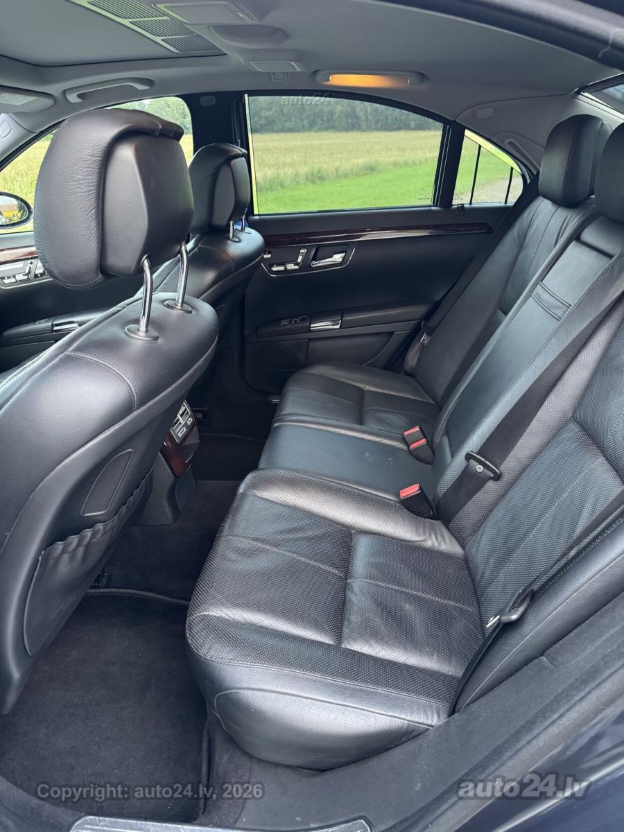 Zils Mercedes-Benz S-Class 2006 Repina, ar dzinēja tilpumu 3.00 L un nobraukumu 383 tūkst. km par 8000 €, foto 9 vietnē AUTOMOTO.COM.LV