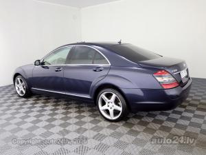 Синий Мерседес С Класс 2007 в Таллин, объемом двигателя 3.00 л и пробегом 350 тыс. км за 4999 €, фото 5 на AUTOMOTO.COM.LV