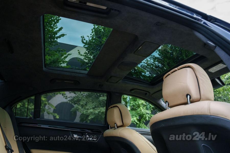 Синий Мерседес С Класс 2007 в Пярну, объемом двигателя 5.50 л и пробегом 289 тыс. км за 10600 €, фото 26 на AUTOMOTO.COM.LV