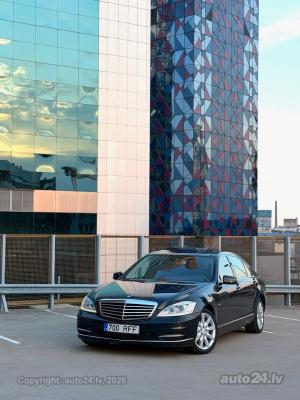 Zils Mercedes-Benz S-Class 2012 Tallina, ar dzinēja tilpumu 0.00 L un nobraukumu 230 tūkst. km par 16999 €, foto 5 vietnē AUTOMOTO.COM.LV
