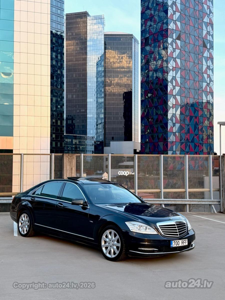 Zils Mercedes-Benz S-Class 2012 Tallina, ar dzinēja tilpumu 0.00 L un nobraukumu 230 tūkst. km par 16999 €, foto 7 vietnē AUTOMOTO.COM.LV