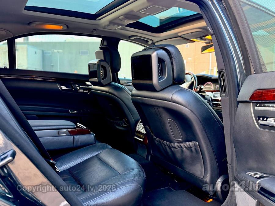 Zils Mercedes-Benz S-Class 2012 Tallina, ar dzinēja tilpumu 0.00 L un nobraukumu 230 tūkst. km par 16999 €, foto 26 vietnē AUTOMOTO.COM.LV