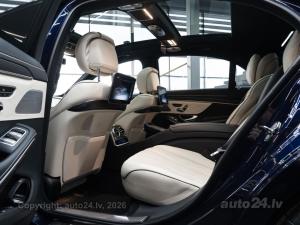 Zils Mercedes-Benz S-Class 2018 Tallina, ar dzinēja tilpumu 4.00 L un nobraukumu 183 tūkst. km par 89900 €, foto 14 vietnē AUTOMOTO.COM.LV