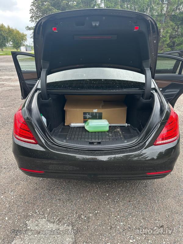 Brown Mercedes-Benz S-Class 2014 in Kohtla-Jarve, with an engine capacity of 3.00 L and mileage of 282 thousand km for 22000 €, photo 6 on AUTOMOTO.COM.LV