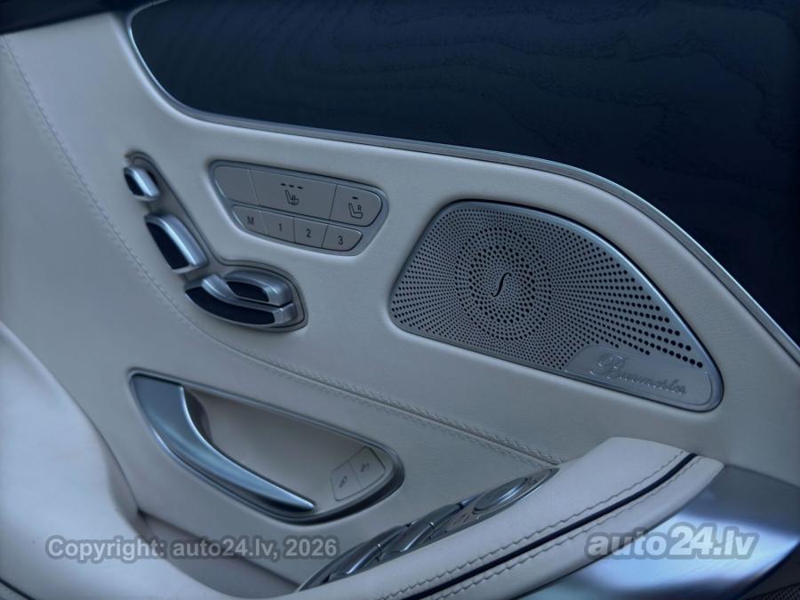 Grey Mercedes-Benz S-Class 2018 in Riga, with an engine capacity of 3.00 L and mileage of 155 thousand km for 56990 €, photo 19 on AUTOMOTO.COM.LV