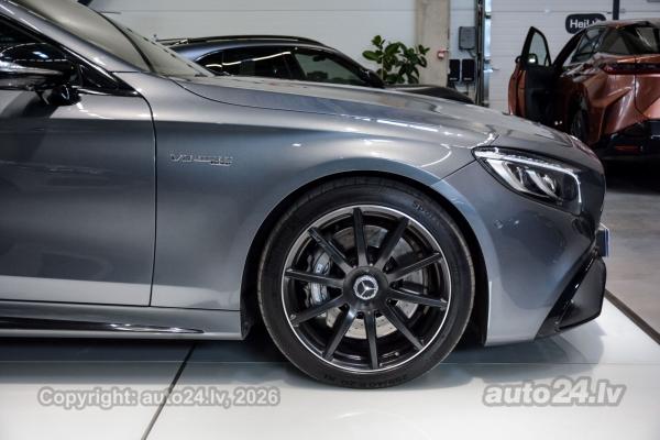 Pelēks Mercedes-Benz S-Class 2019 Tallina, ar dzinēja tilpumu 4.00 L un nobraukumu 93 tūkst. km par 106900 €, foto 7 vietnē AUTOMOTO.COM.LV