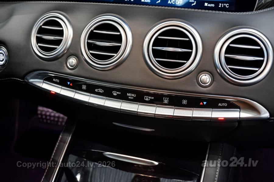 Grey Mercedes-Benz S-Class 2019 in Tallinn, with an engine capacity of 4.00 L and mileage of 93 thousand km for 106900 €, photo 18 on AUTOMOTO.COM.LV