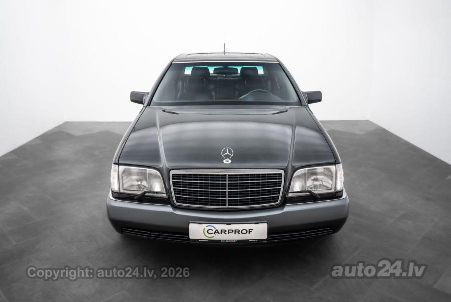 Pelēks Mercedes-Benz S-Class 1991 Tallina, ar dzinēja tilpumu 6.00 L un nobraukumu 179 tūkst. km par 29999 €, foto 3 vietnē AUTOMOTO.COM.LV