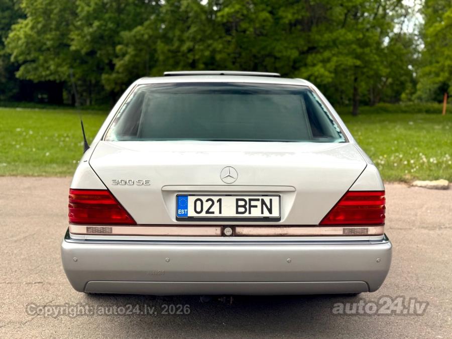 Pelēks Mercedes-Benz S-Class 1992 Tallina, ar dzinēja tilpumu 3.20 L un nobraukumu 298 tūkst. km par 8900 €, foto 6 vietnē AUTOMOTO.COM.LV