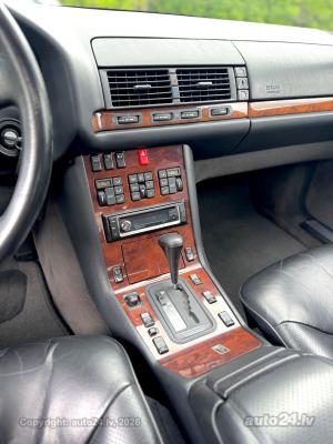 Pelēks Mercedes-Benz S-Class 1992 Tallina, ar dzinēja tilpumu 3.20 L un nobraukumu 298 tūkst. km par 8900 €, foto 13 vietnē AUTOMOTO.COM.LV