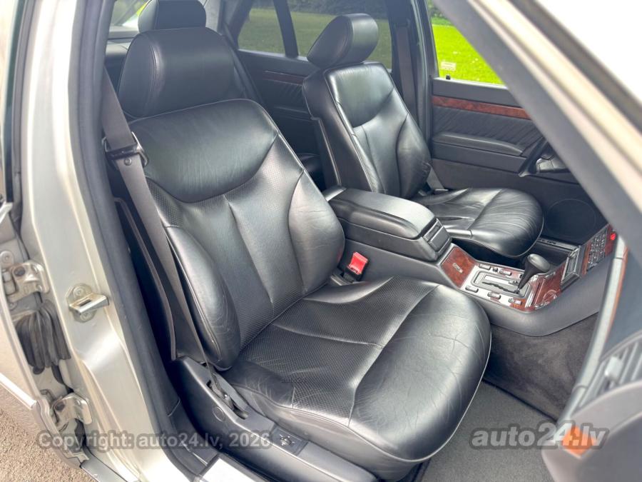 Pelēks Mercedes-Benz S-Class 1992 Tallina, ar dzinēja tilpumu 3.20 L un nobraukumu 298 tūkst. km par 8900 €, foto 15 vietnē AUTOMOTO.COM.LV