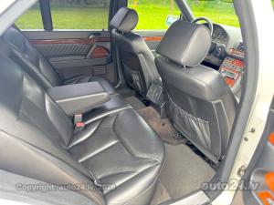 Pelēks Mercedes-Benz S-Class 1992 Tallina, ar dzinēja tilpumu 3.20 L un nobraukumu 298 tūkst. km par 8900 €, foto 17 vietnē AUTOMOTO.COM.LV