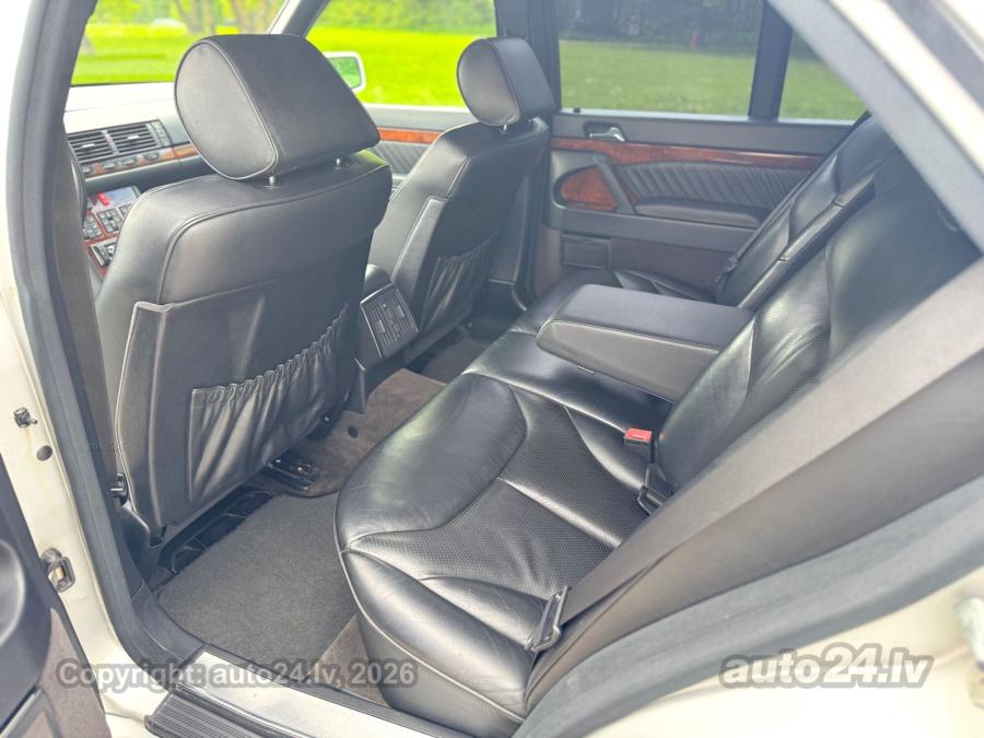 Pelēks Mercedes-Benz S-Class 1992 Tallina, ar dzinēja tilpumu 3.20 L un nobraukumu 298 tūkst. km par 8900 €, foto 18 vietnē AUTOMOTO.COM.LV