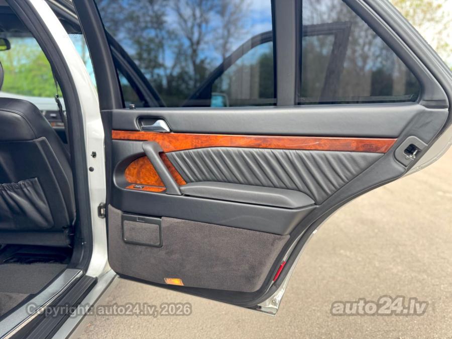Pelēks Mercedes-Benz S-Class 1992 Tallina, ar dzinēja tilpumu 3.20 L un nobraukumu 298 tūkst. km par 8900 €, foto 20 vietnē AUTOMOTO.COM.LV