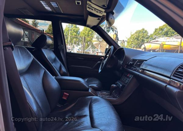 Grey Mercedes-Benz S-Class 1993 in Tallinn, with an engine capacity of 6.00 L and mileage of 256 thousand km for 22000 €, photo 9 on AUTOMOTO.COM.LV