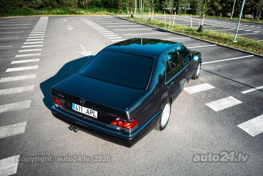 Grey Mercedes-Benz S-Class 1994 in Tallinn, with an engine capacity of 5.00 L and mileage of 283 thousand km for 16000 €, photo 6 on AUTOMOTO.COM.LV