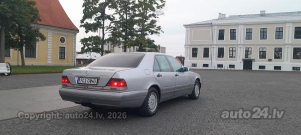 Mercedes-Benz S-Class 1994 Tallina vietnē Pelēks Mercedes-Benz S-Class 1994 Tallina, ar dzinēja tilpumu 3.40 L un nobraukumu 228 tūkst. km par 8000 €, foto 6 vietnē AUTOMOTO.COM.LV