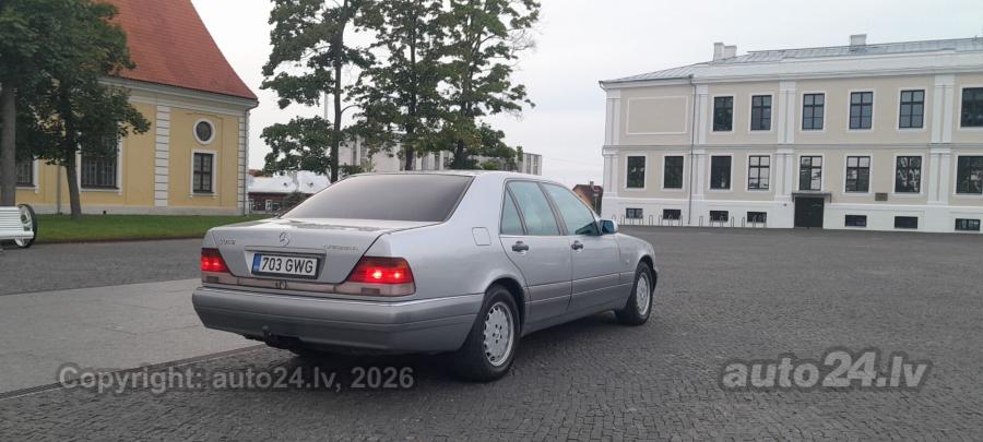 Grey Mercedes-Benz S-Class 1994 in Tallinn, with an engine capacity of 3.40 L and mileage of 228 thousand km for 8000 €, photo 6 on AUTOMOTO.COM.LV