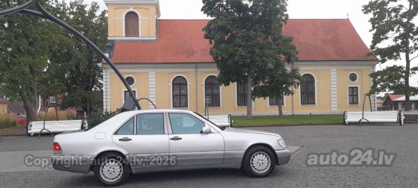 Mercedes-Benz S-Class 1994 Tallina vietnē Pelēks Mercedes-Benz S-Class 1994 Tallina, ar dzinēja tilpumu 3.40 L un nobraukumu 228 tūkst. km par 8000 €, foto 7 vietnē AUTOMOTO.COM.LV