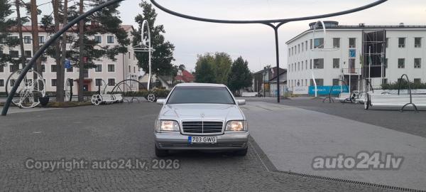 Mercedes-Benz S-Class 1994 Tallina vietnē Pelēks Mercedes-Benz S-Class 1994 Tallina, ar dzinēja tilpumu 3.40 L un nobraukumu 228 tūkst. km par 8000 €, foto 8 vietnē AUTOMOTO.COM.LV