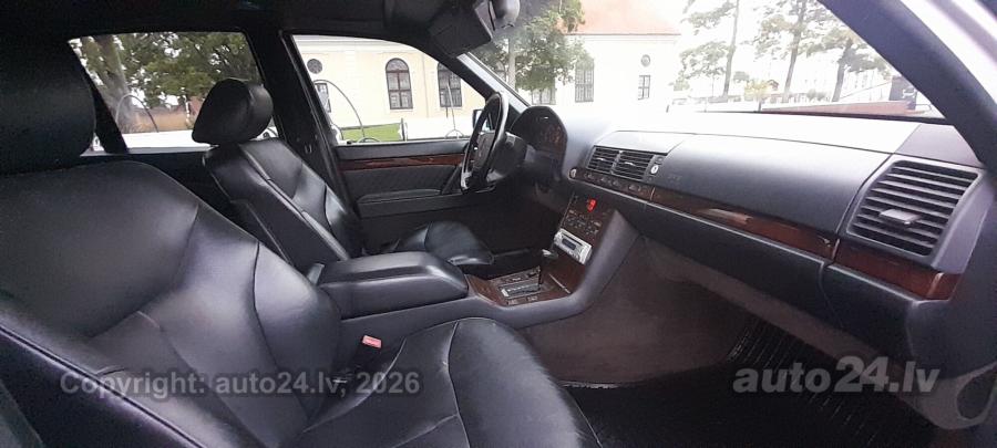 Grey Mercedes-Benz S-Class 1994 in Tallinn, with an engine capacity of 3.40 L and mileage of 228 thousand km for 8000 €, photo 11 on AUTOMOTO.COM.LV