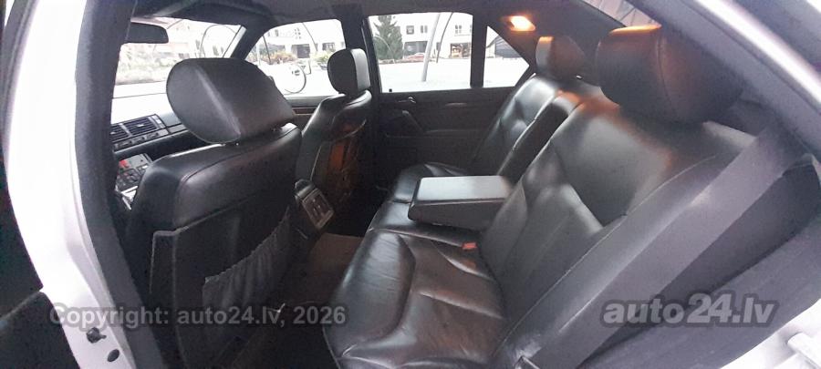 Grey Mercedes-Benz S-Class 1994 in Tallinn, with an engine capacity of 3.40 L and mileage of 228 thousand km for 8000 €, photo 13 on AUTOMOTO.COM.LV