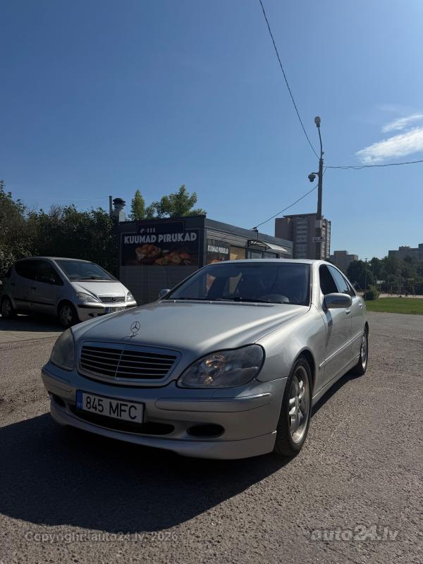 Pelēks Mercedes-Benz S-Class 1999 Tallina, ar dzinēja tilpumu 5.00 L un nobraukumu 188 tūkst. km par 4500 €, foto 1 vietnē AUTOMOTO.COM.LV