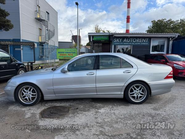 Grey Mercedes-Benz S-Class 1999 in Tallinn, with an engine capacity of 5.00 L and mileage of 187 thousand km for 4000 €, photo 9 on AUTOMOTO.COM.LV