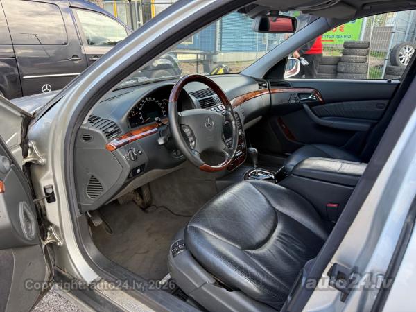 Grey Mercedes-Benz S-Class 1999 in Tallinn, with an engine capacity of 5.00 L and mileage of 187 thousand km for 4000 €, photo 10 on AUTOMOTO.COM.LV