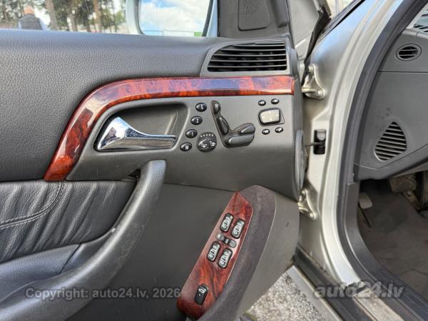 Grey Mercedes-Benz S-Class 1999 in Tallinn, with an engine capacity of 5.00 L and mileage of 187 thousand km for 4000 €, photo 11 on AUTOMOTO.COM.LV