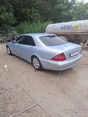 Pelēks Mercedes-Benz S-Class 2001 Tallina, ar dzinēja tilpumu 3.20 L un nobraukumu 520 tūkst. km par 1700 €, foto 7 vietnē AUTOMOTO.COM.LV