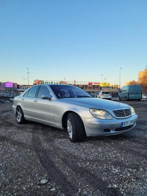 Grey Mercedes-Benz S-Class 2002 in Tallinn, with an engine capacity of 4.00 L and mileage of 202 thousand km for 4300 €, photo 8 on AUTOMOTO.COM.LV