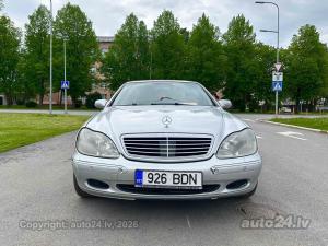 Grey Mercedes-Benz S-Class 2002 in Narva, with an engine capacity of 3.20 L and mileage of 300 thousand km for 2499 €, photo 7 on AUTOMOTO.COM.LV