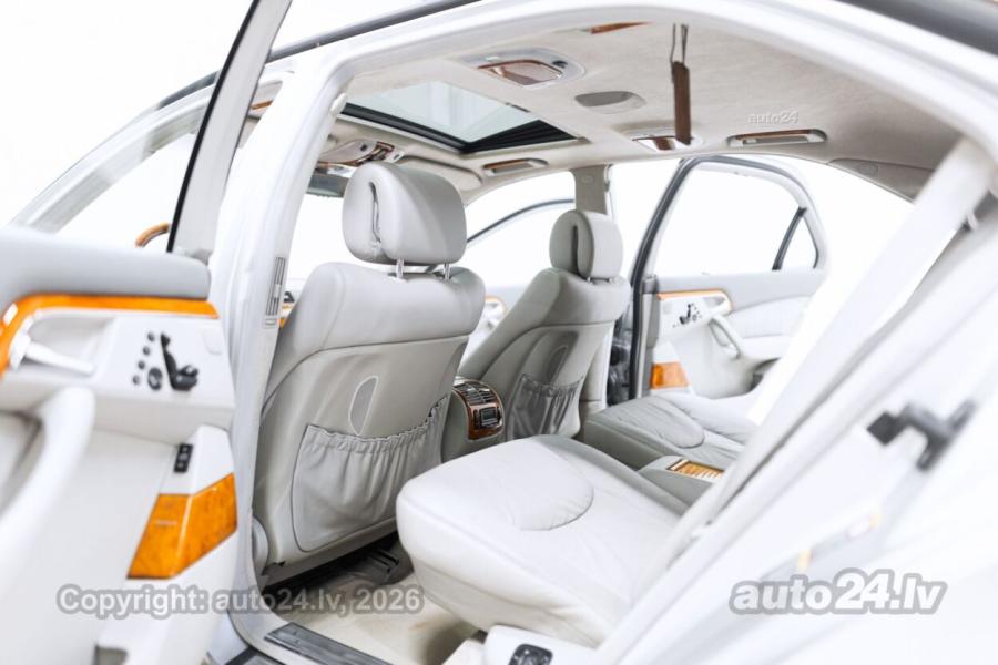 Grey Mercedes-Benz S-Class 2003 in Tallinn, with an engine capacity of 5.50 L and mileage of 292 thousand km for 8500 €, photo 9 on AUTOMOTO.COM.LV