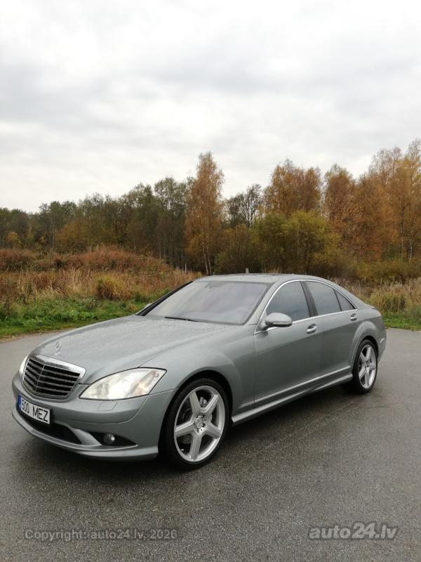 Grey Mercedes-Benz S-Class 2006 in Tallinn, with an engine capacity of 5.50 L and mileage of 267 thousand km for 8750 €, photo 1 on AUTOMOTO.COM.LV