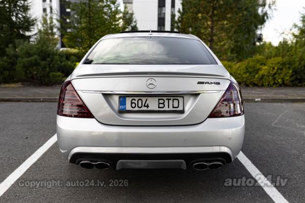Mercedes-Benz S-Class 2007 in Tallinn on AUTOMOTO.COM.LV Grey Mercedes-Benz S-Class 2007 in Tallinn, with an engine capacity of 3.00 L and mileage of 368 thousand km for 6999 €, photo 5 on AUTOMOTO.COM.LV