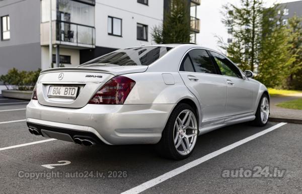 Mercedes-Benz S-Class 2007 in Tallinn on AUTOMOTO.COM.LV Grey Mercedes-Benz S-Class 2007 in Tallinn, with an engine capacity of 3.00 L and mileage of 368 thousand km for 6999 €, photo 6 on AUTOMOTO.COM.LV