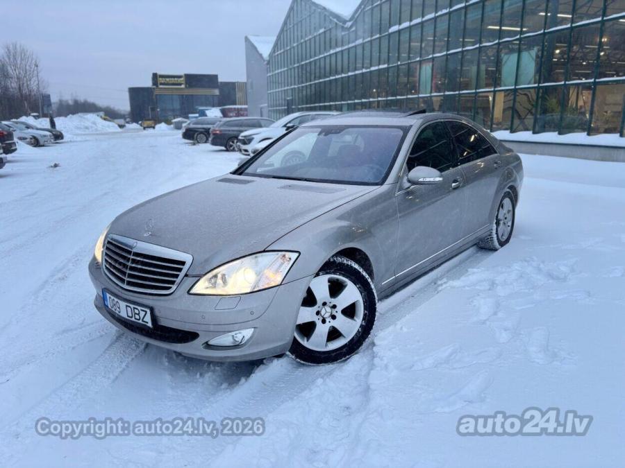 Pelēks Mercedes-Benz S-Class 2008 Tallina, ar dzinēja tilpumu 3.00 L un nobraukumu 266 tūkst. km par 5499 €, foto 3 vietnē AUTOMOTO.COM.LV