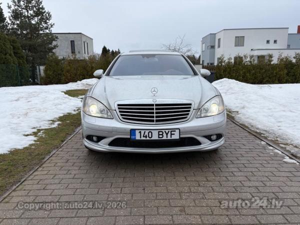 Pelēks Mercedes-Benz S-Class 2008 Tallina, ar dzinēja tilpumu 3.00 L un nobraukumu 322 tūkst. km par 6900 €, foto 3 vietnē AUTOMOTO.COM.LV