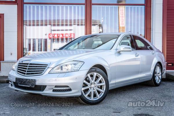 Pelēks Mercedes-Benz S-Class 2010 Valga, ar dzinēja tilpumu 3.50 L un nobraukumu 50 tūkst. km par 17950 €, foto 5 vietnē AUTOMOTO.COM.LV