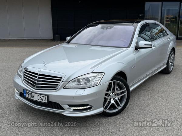 Grey Mercedes-Benz S-Class 2011 in Tallinn, with an engine capacity of 4.70 L and mileage of 274 thousand km for 18900 €, photo 1 on AUTOMOTO.COM.LV