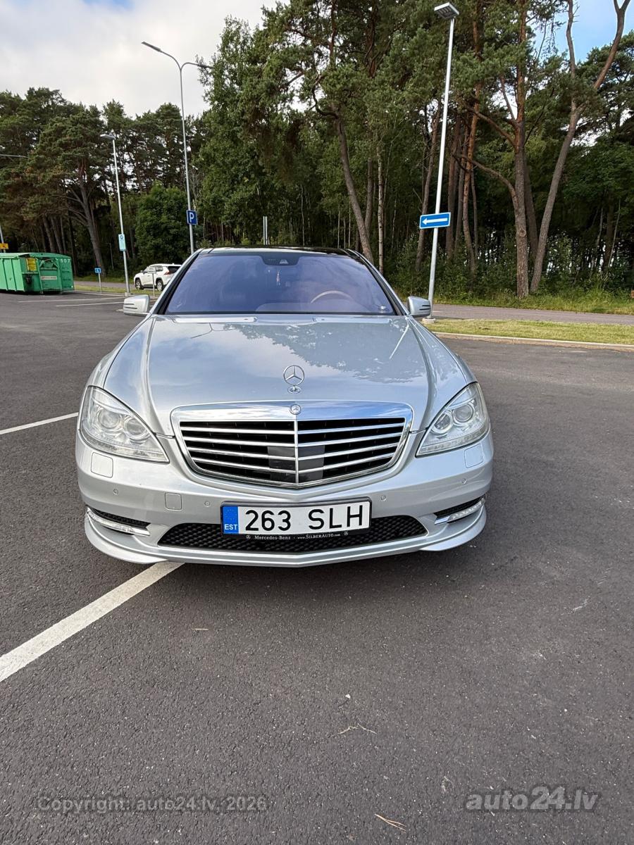 Pelēks Mercedes-Benz S-Class 2012 Tallina, ar dzinēja tilpumu 3.50 L un nobraukumu 317 tūkst. km par 12499 €, foto 1 vietnē AUTOMOTO.COM.LV