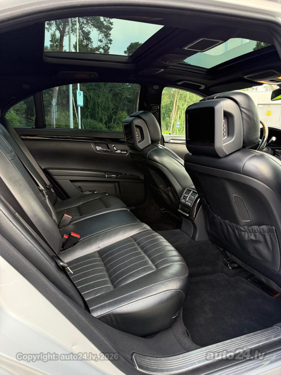 Pelēks Mercedes-Benz S-Class 2012 Tallina, ar dzinēja tilpumu 3.50 L un nobraukumu 317 tūkst. km par 12499 €, foto 16 vietnē AUTOMOTO.COM.LV