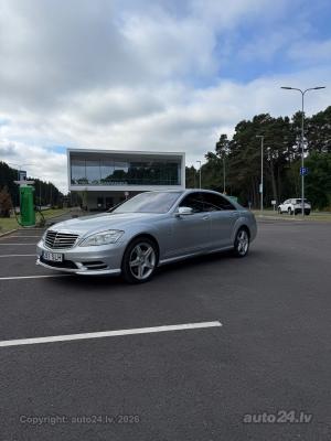 Pelēks Mercedes-Benz S-Class 2012 Tallina, ar dzinēja tilpumu 3.50 L un nobraukumu 317 tūkst. km par 12499 €, foto 28 vietnē AUTOMOTO.COM.LV
