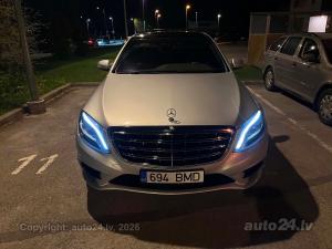 Pelēks Mercedes-Benz S-Class 2014 Tallina, ar dzinēja tilpumu 4.70 L un nobraukumu 281 tūkst. km par 28000 €, foto 3 vietnē AUTOMOTO.COM.LV