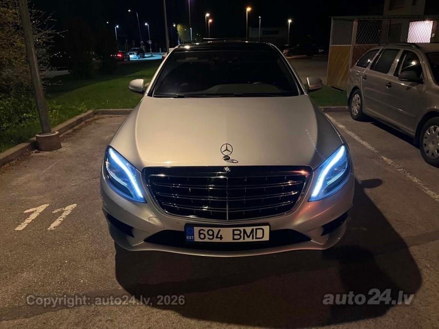 Pelēks Mercedes-Benz S-Class 2014 Tallina, ar dzinēja tilpumu 4.70 L un nobraukumu 281 tūkst. km par 28000 €, foto 3 vietnē AUTOMOTO.COM.LV