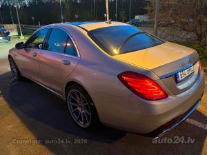 Pelēks Mercedes-Benz S-Class 2014 Tallina, ar dzinēja tilpumu 4.70 L un nobraukumu 281 tūkst. km par 28000 €, foto 5 vietnē AUTOMOTO.COM.LV