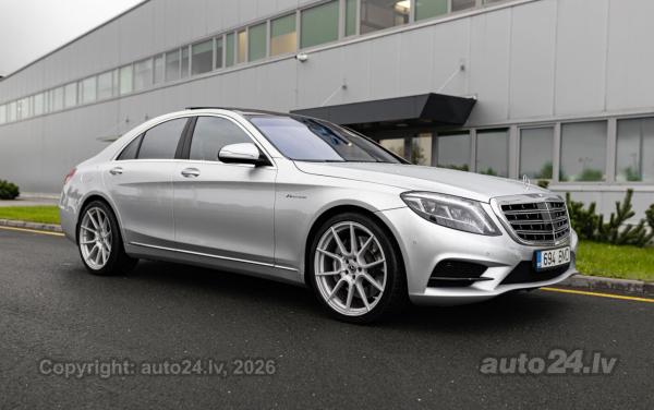 Мерседес С Класс 2014 в Таллин на AUTOMOTO.COM.LV Серый Мерседес С Класс 2014 в Таллин, объемом двигателя 4.70 л и пробегом 294 тыс. км за 19900 €, фото 3 на AUTOMOTO.COM.LV