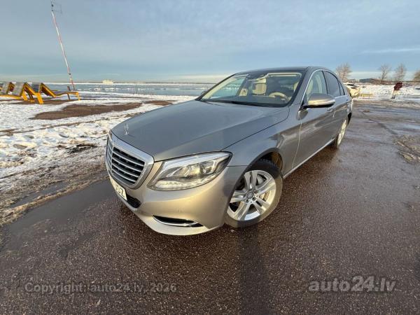 Pelēks Mercedes-Benz S-Class 2015 Tallina, ar dzinēja tilpumu 3.00 L un nobraukumu 122 tūkst. km par 24900 €, foto 6 vietnē AUTOMOTO.COM.LV